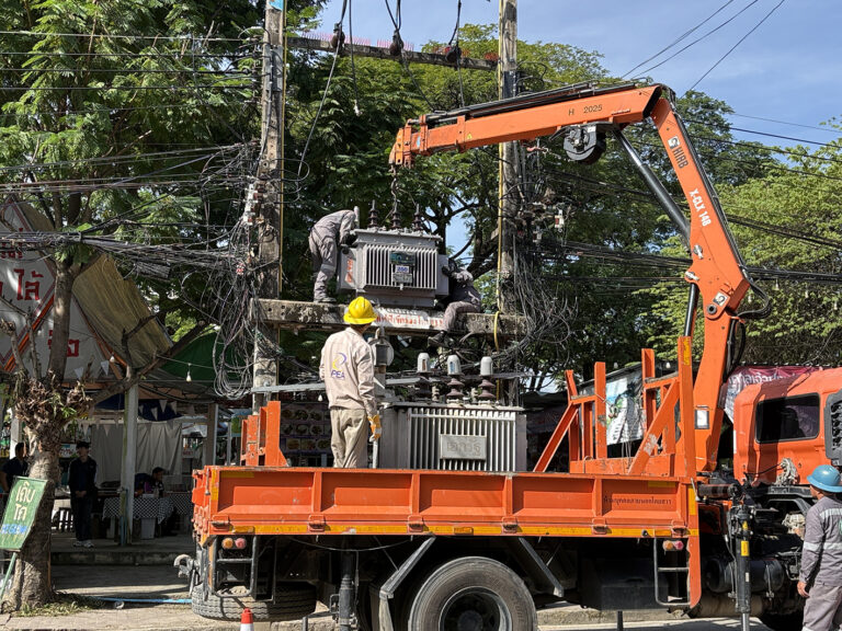 2025.10.17 ENTEC-PEA Chiang Mai Expand Deployment of “EnPAT,” – Safe Transformer Oil from Thai ...